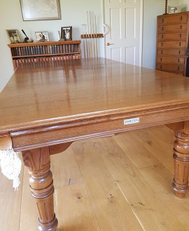 (M1293) 7 ft Oak Turned & Fluted Leg Snooker/Pool Table